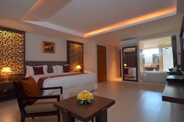 Combine FuramaXcluvise Ubud & Kayu Raja Seminyak en Villas, Bali, Bali ...